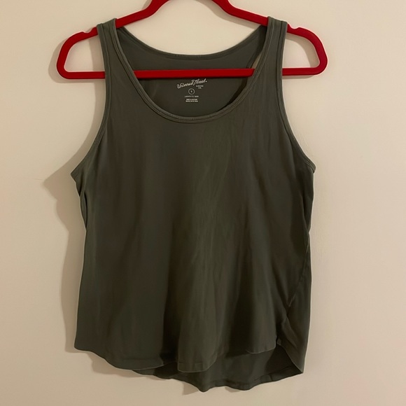 Universal Thread | Tops | Forest Green Tank Top Small | Poshmark